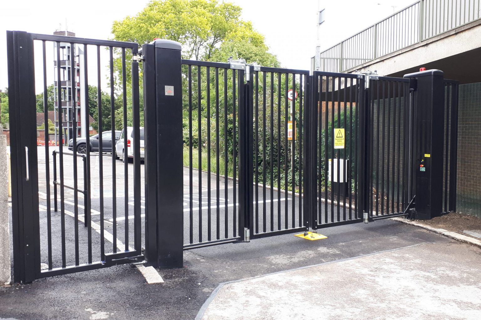Gates & Automation - Bifold Gates